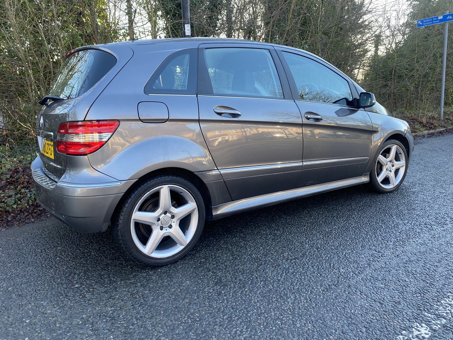 Used 2010 Mercedes-Benz B Class B200 CDI Sport 5dr CVT Auto for sale in ...